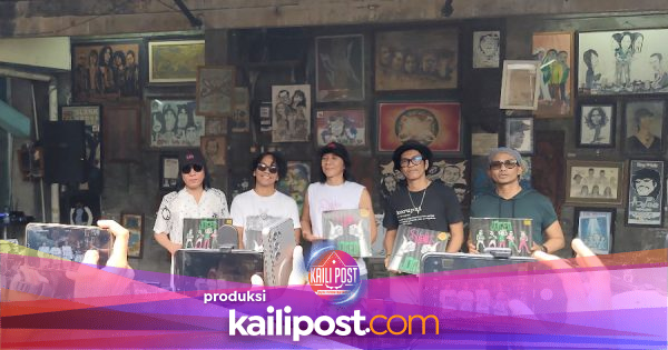 Akhirnya Slank Rilis Album 'Joged' Versi Vinyl di Ultah ke-41 - Laman 2 ...